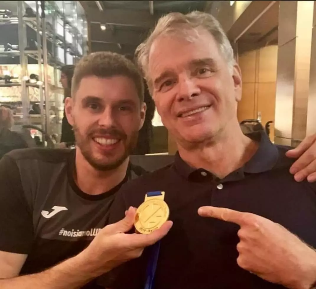 Bernardinho E Zé Roberto No Hall Da Fama Do Cob Web Vôlei