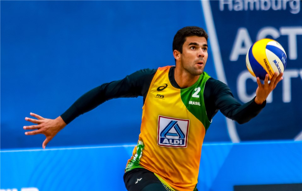 vitor felipe fivb x letonia – Web Vôlei