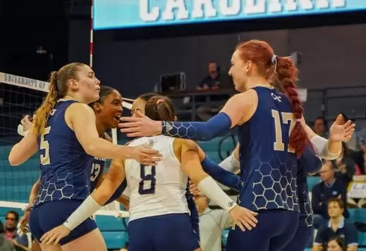 Julia Bergmann tem nova atuação destacada nos EUA – Web Vôlei - Tudo ...