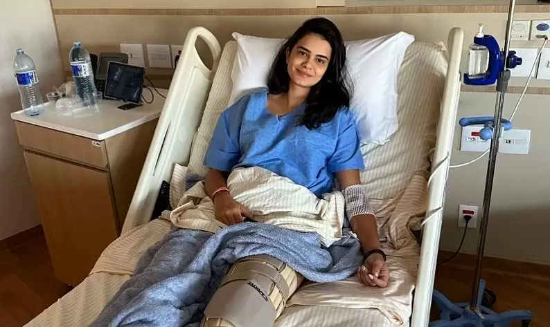 Lara opera o joelho esquerdo – Web Vôlei - Tudo sobre vôlei